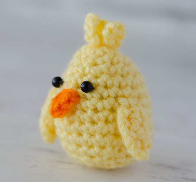 Make this Adorable Crochet Chick | Crochet 365 Knit Too