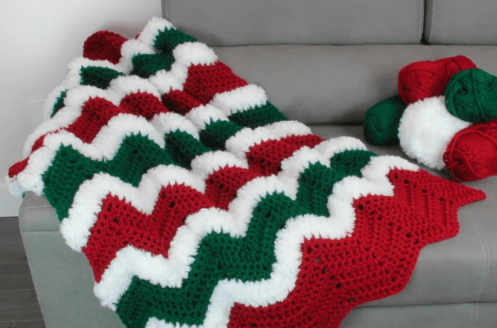Christmas Crochet Afghans to Keep You Cozy - Crochet 365 Knit Too