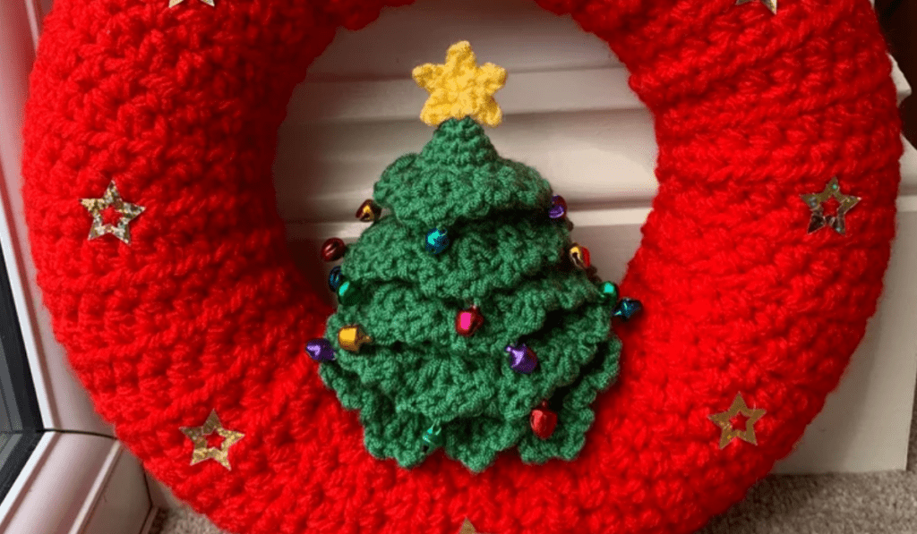 Crochet Christmas Wreath Patterns Yule Love - Crochet 365 Knit Too