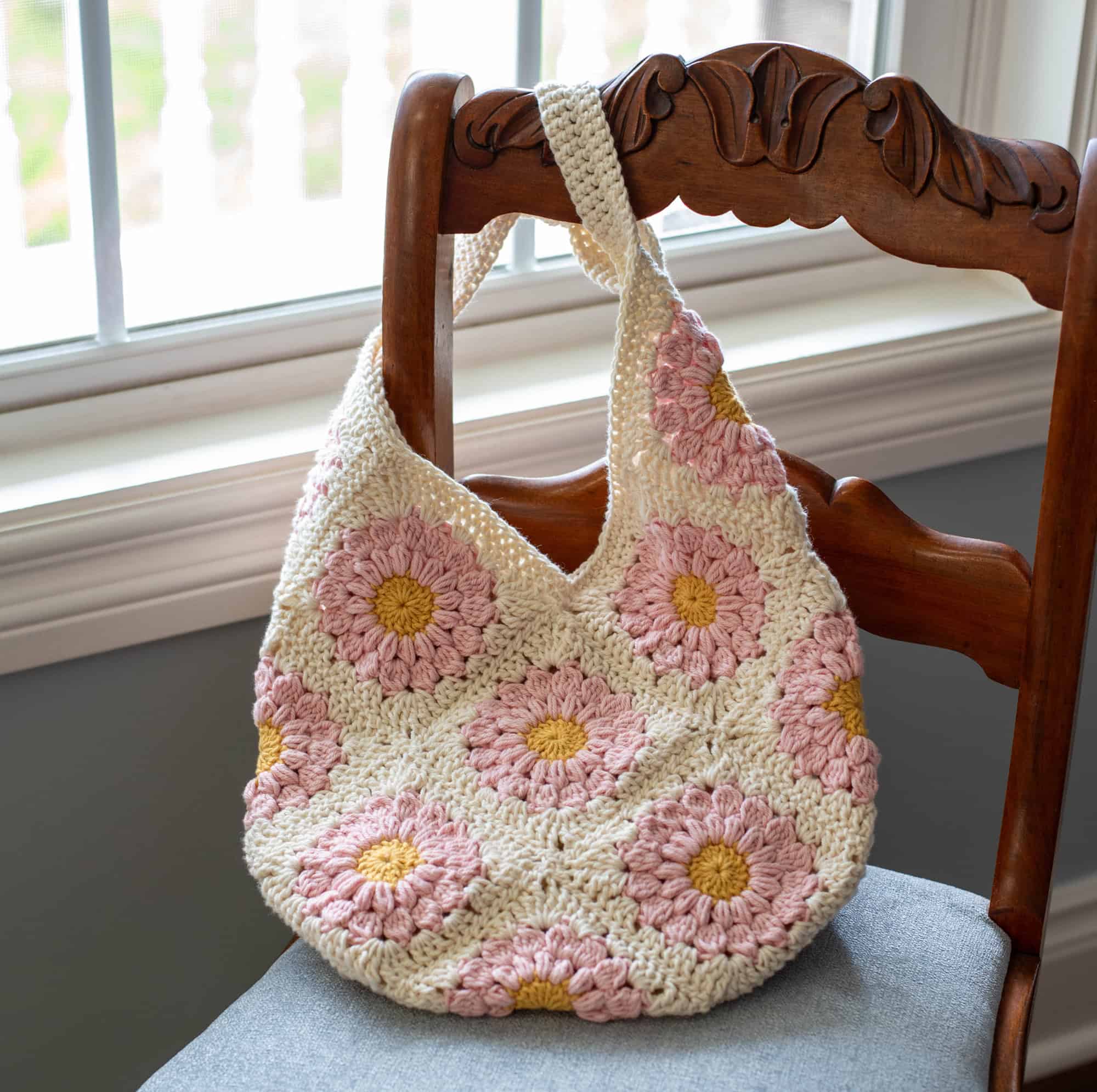 Sweet Dahlia Crochet Bag - Crochet 365 Knit Too